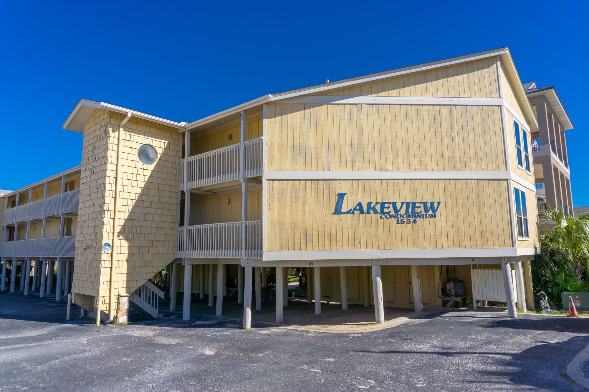 Lakeview • Miramar Beach Vacation Rentals | Destin Florida